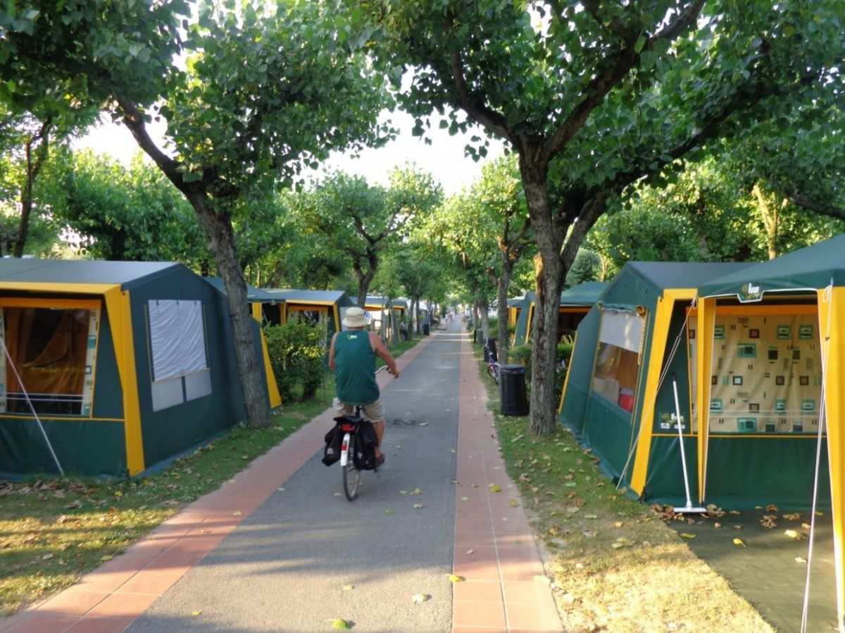 Camping Rubicone | Stacaravans & Bungalowtenten | Roan