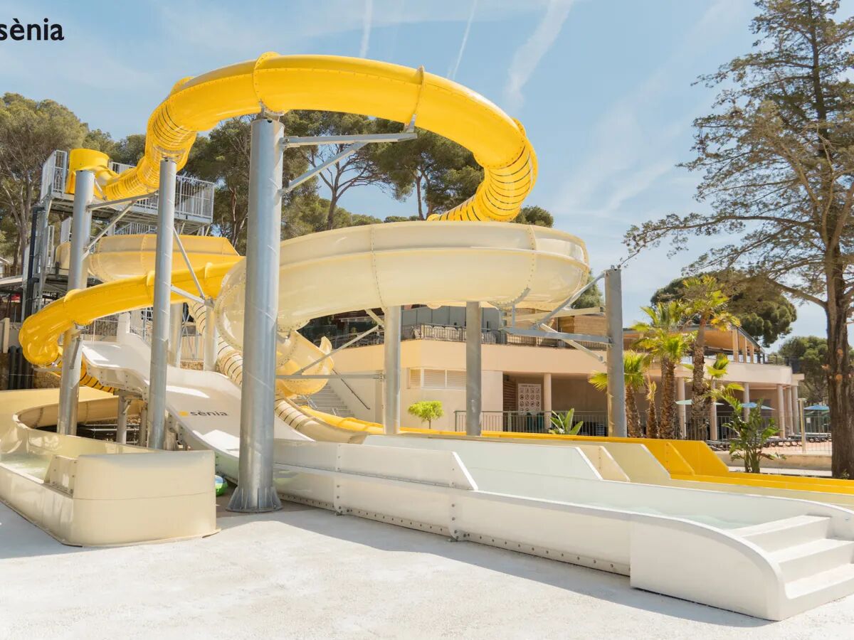 Camping Internacional de Calonge | Veel Luxe Stacaravans | Roan Luxury ...